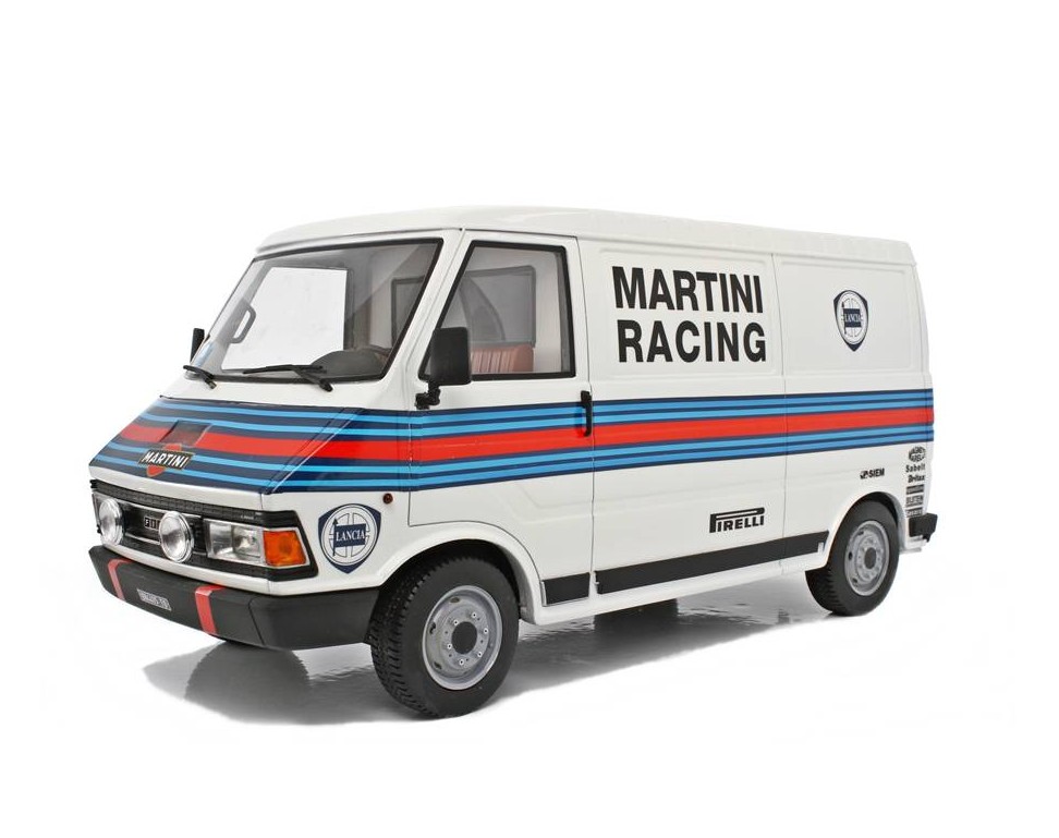 Fiat 242 2° serie Assistenza Lancia 1984 1:18 LM107B2 Model car 1:18 ...